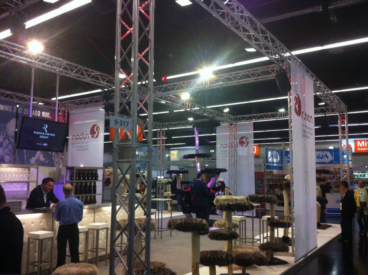 Messebeleuchtung mieten - Veranstaltungstechnik Klepsch